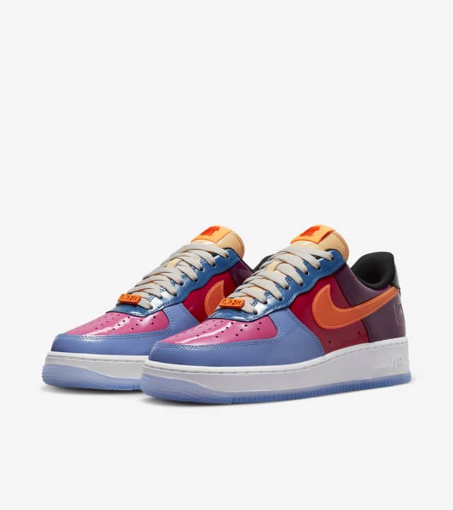 Air Force 1 x UNDEFEATED 'Multicolor' (DV5255-400). Nike SNKRS GB