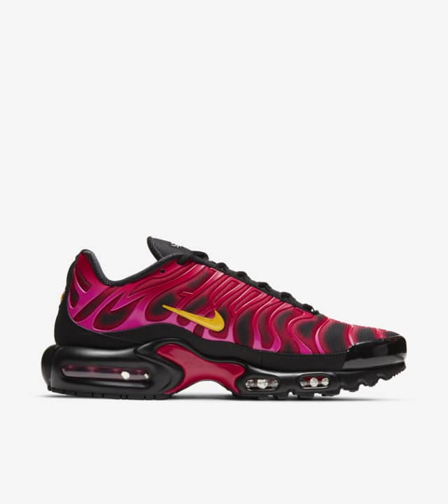Date de sortie de la Air Max Plus x Supreme « Fire Pink ». Nike SNKRS FR