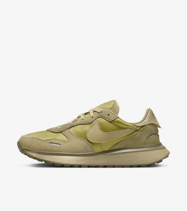 Phoenix Waffle 'Neutral Olive' (FJ1409-300) release date. Nike SNKRS IE