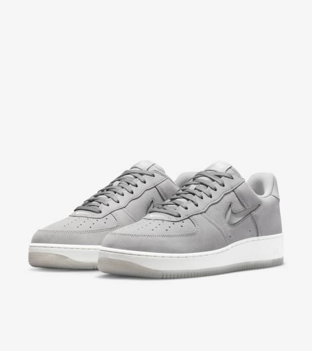 Air Force 1 'Colour of the Month' (DV0785-003) release date. Nike SNKRS ID