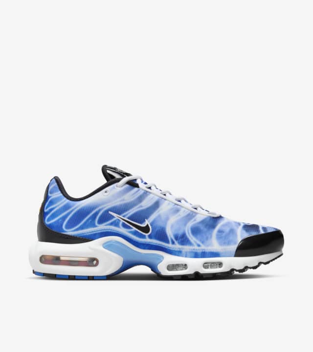 Air Max Plus OG 'Multi-Colour' (DZ3531-400) release date. Nike SNKRS CZ