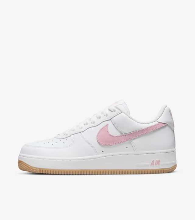 Air Force 1 Low Retro 'Color of the Month' (DM0576-101). Nike SNKRS FI