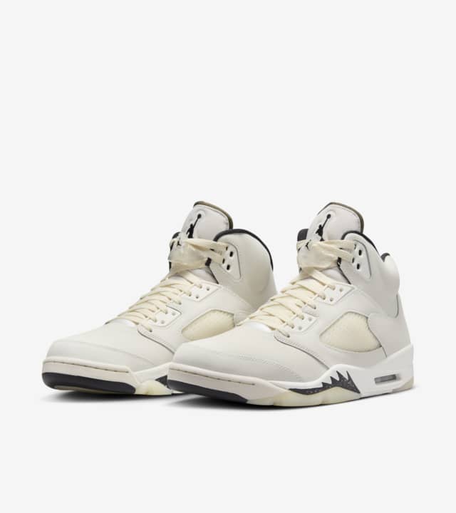 Air Jordan 5 SE 'Sail' (FN7405-100) release date. Nike SNKRS ID