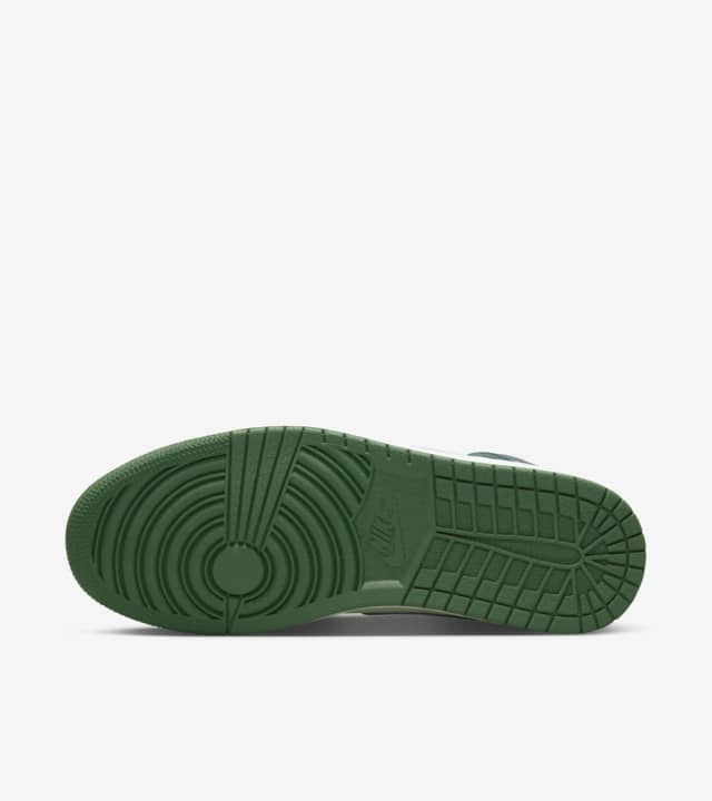 Air Jordan 1 'Gorge Green' (DZ5485-303) Release Date. Nike SNKRS SE