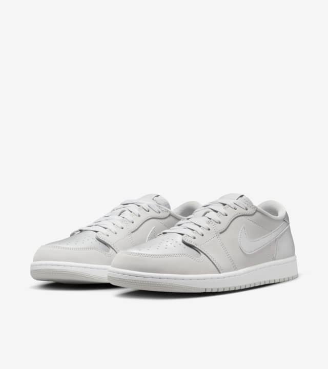 Date de sortie de la Air Jordan 1 Low « Silver » (CZ0790-002). Nike ...