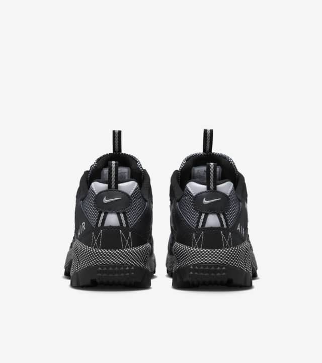 Fecha de lanzamiento del Air Max Humara "Black and Metallic Silver ...