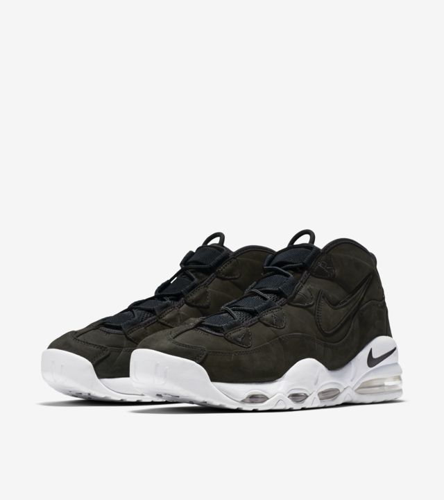Nike Max Uptempo "Black & White". Nike SNKRS ES