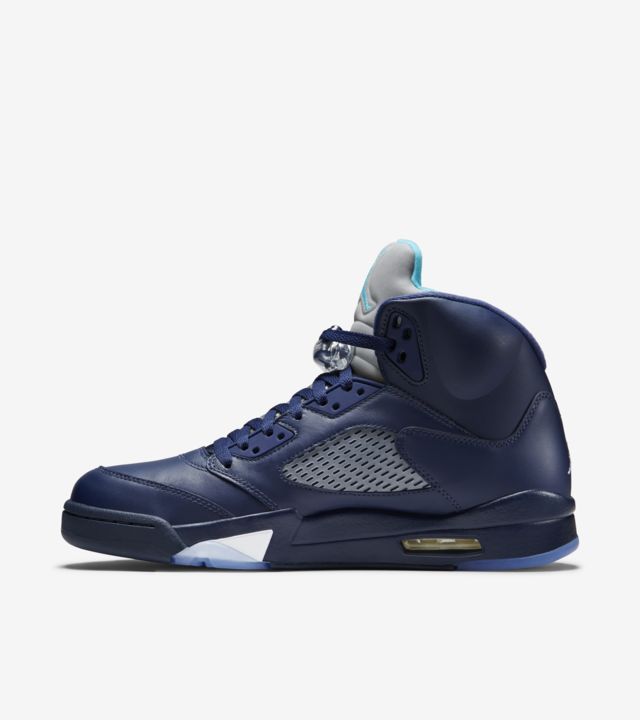 Air Jordan 5 Retro 'Metallic Silver' Release Date. Nike SNKRS US