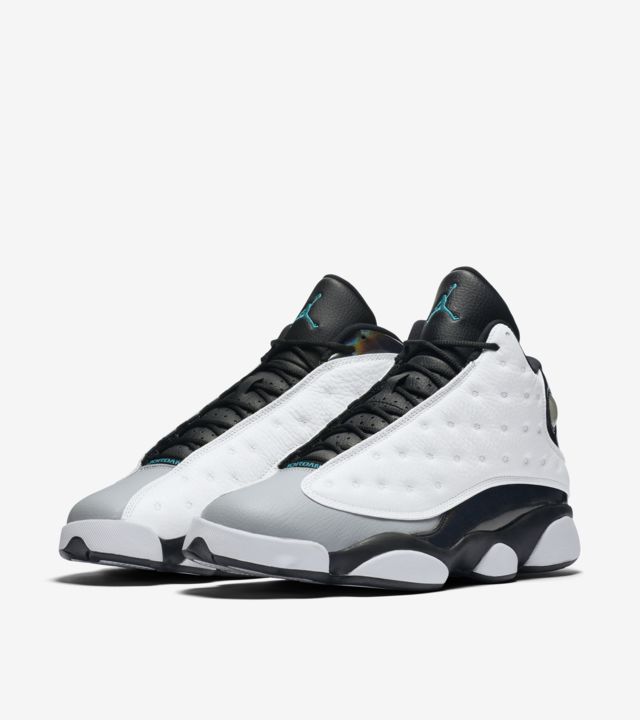 Air Jordan 13 Retro "Wolf Grey". Nike SNKRS AT