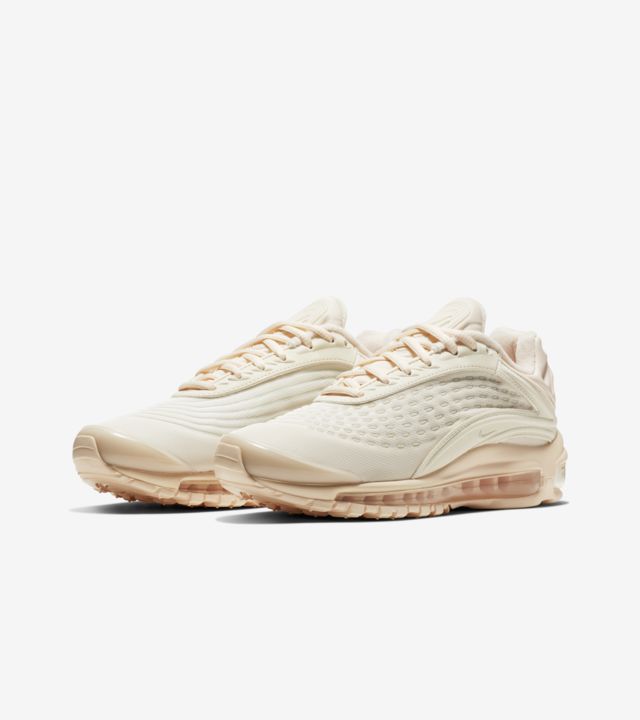 Women's Nike Air Max Deluxe 'Guava Ice' Release Date. Nike SNKRS US