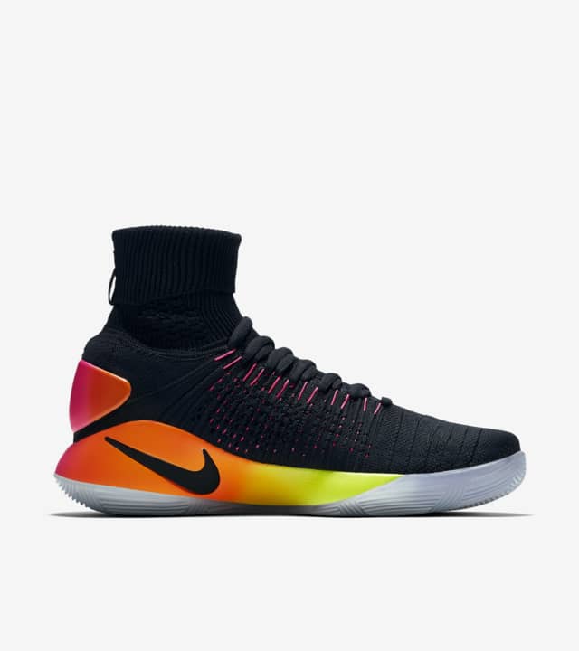 Nike Hyperdunk 2016 Flyknit 'ULTD' Release Date. Nike SNKRS