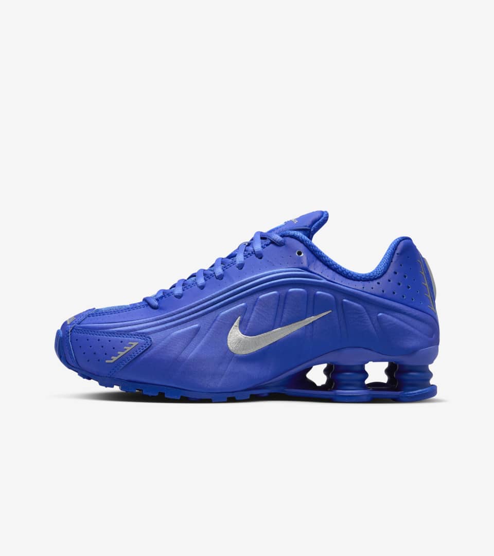 Shox R4 'Racer Blue and Metallic Silver' (HJ7303-445) 發售日期. Nike SNKRS