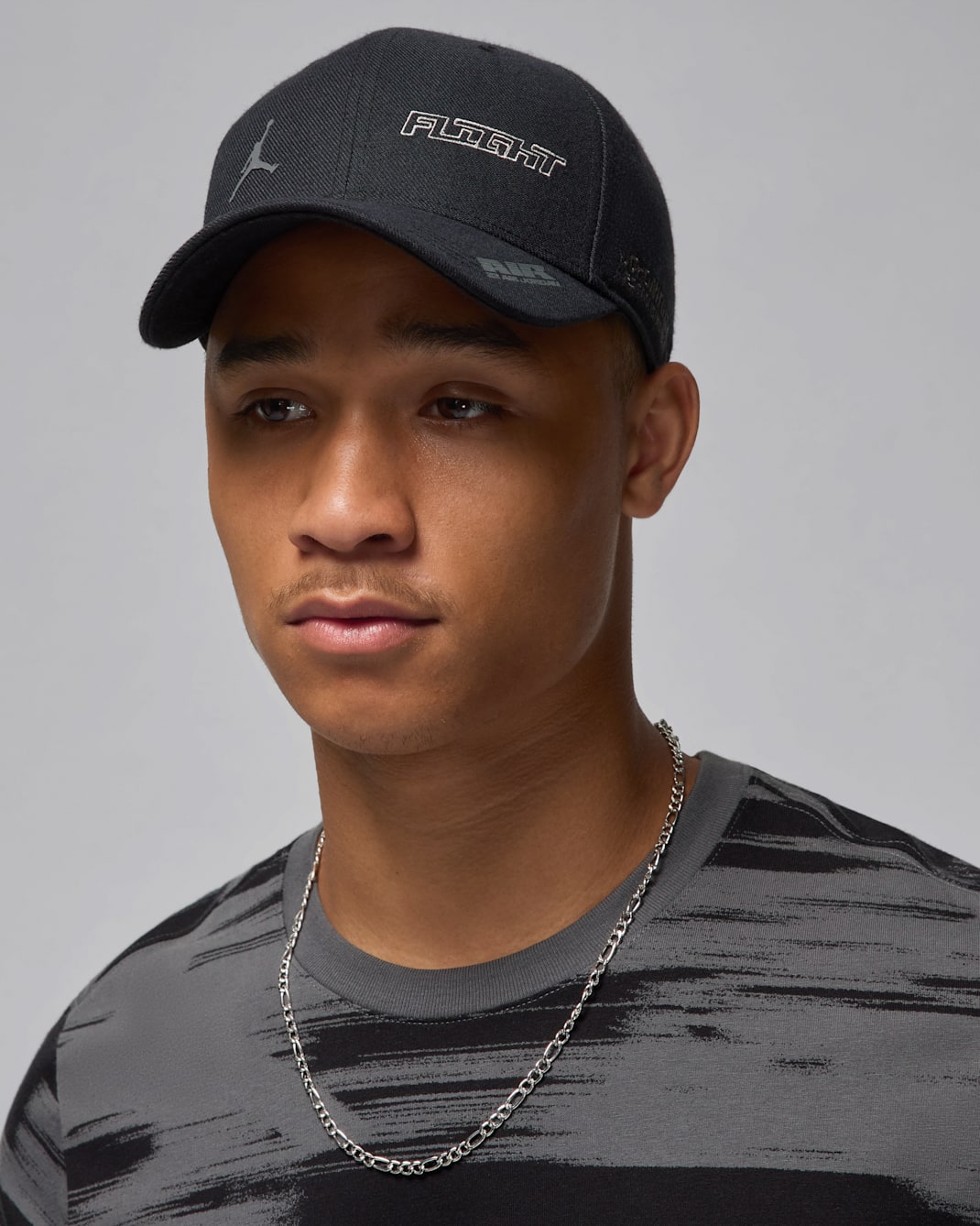 Jordan Rise Structured Hat. Nike SG