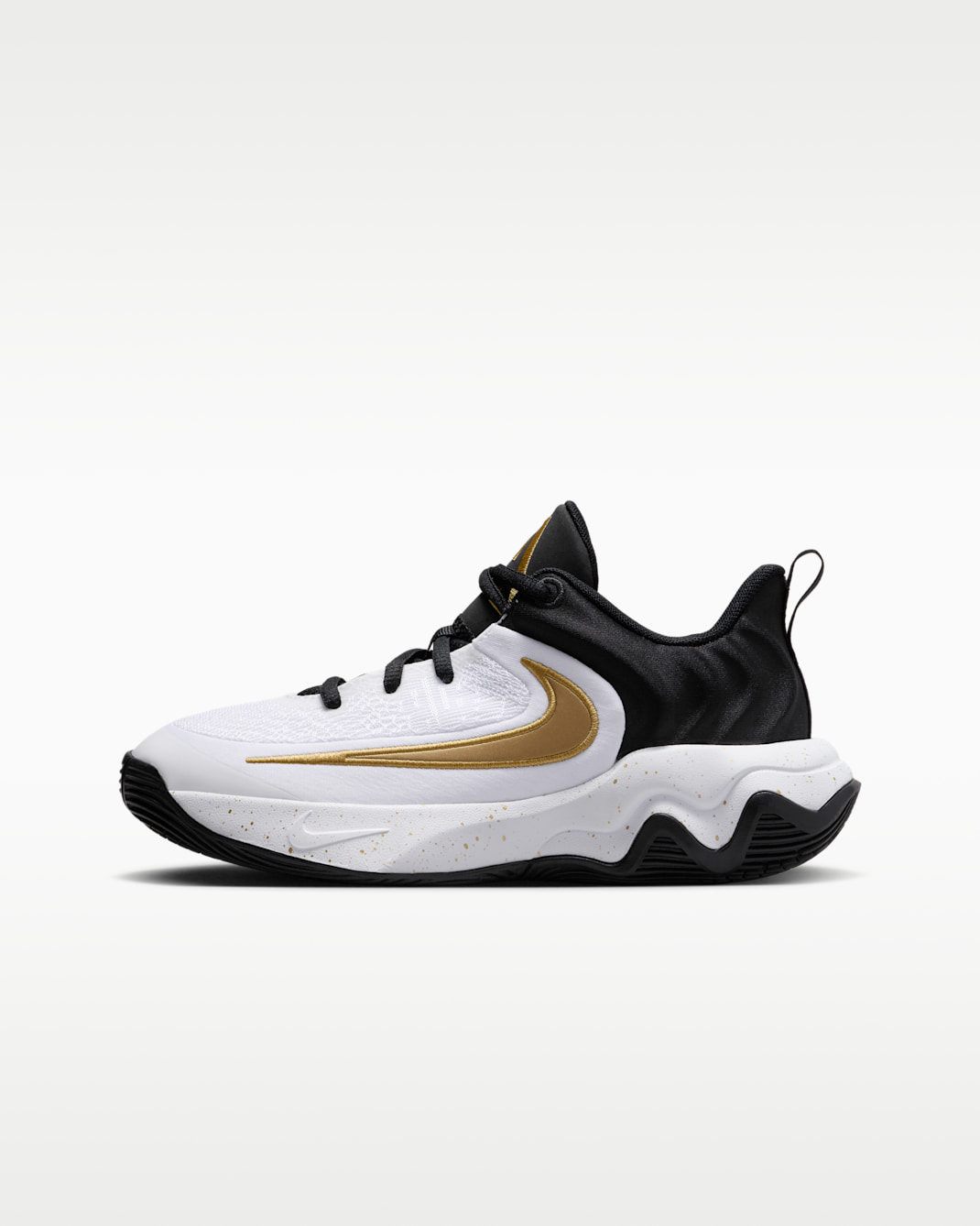 Giannis Immortality 4 Older Kids' Basketball Shoes. Nike ID