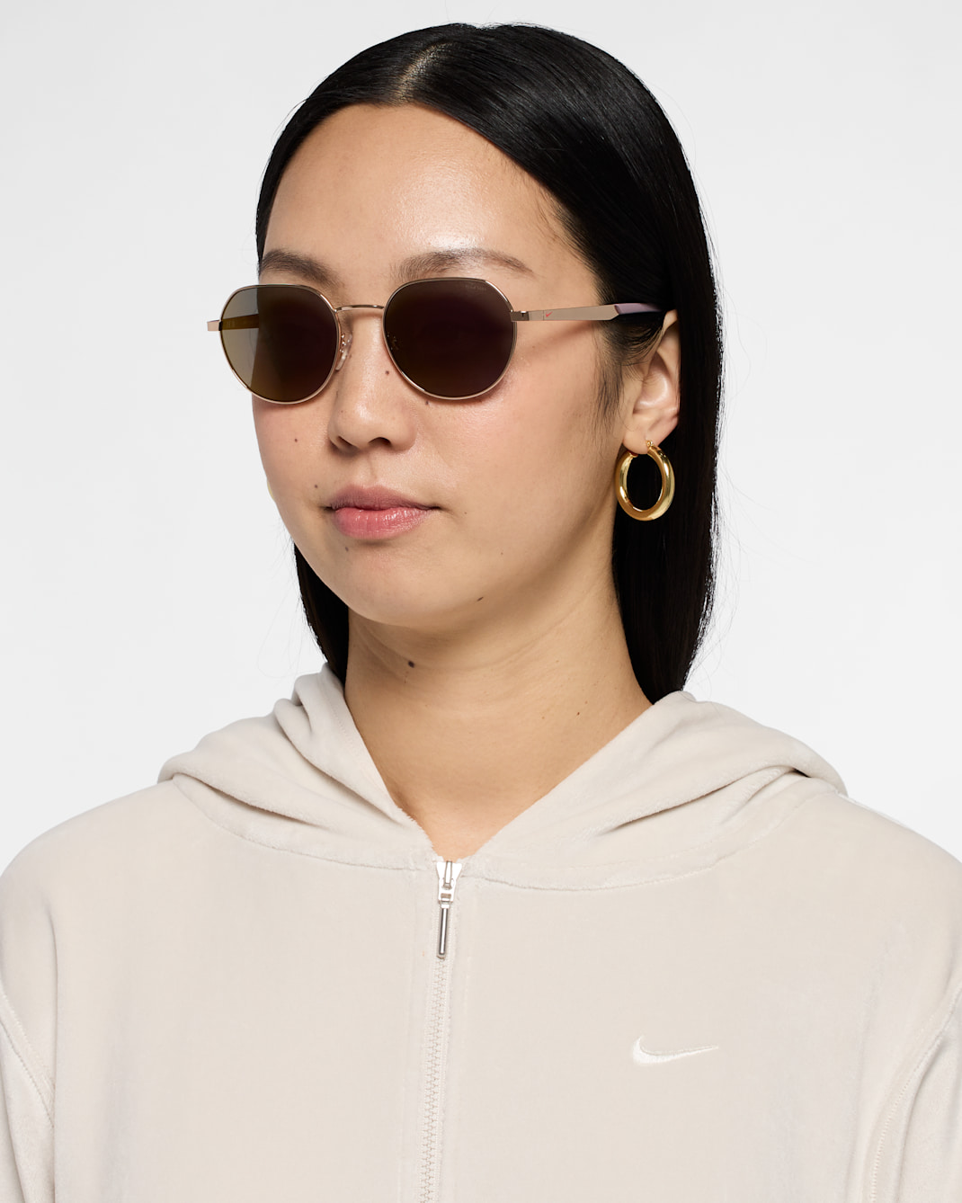 Nike Traveler Trend Mirrored Sunglasses. Nike.com