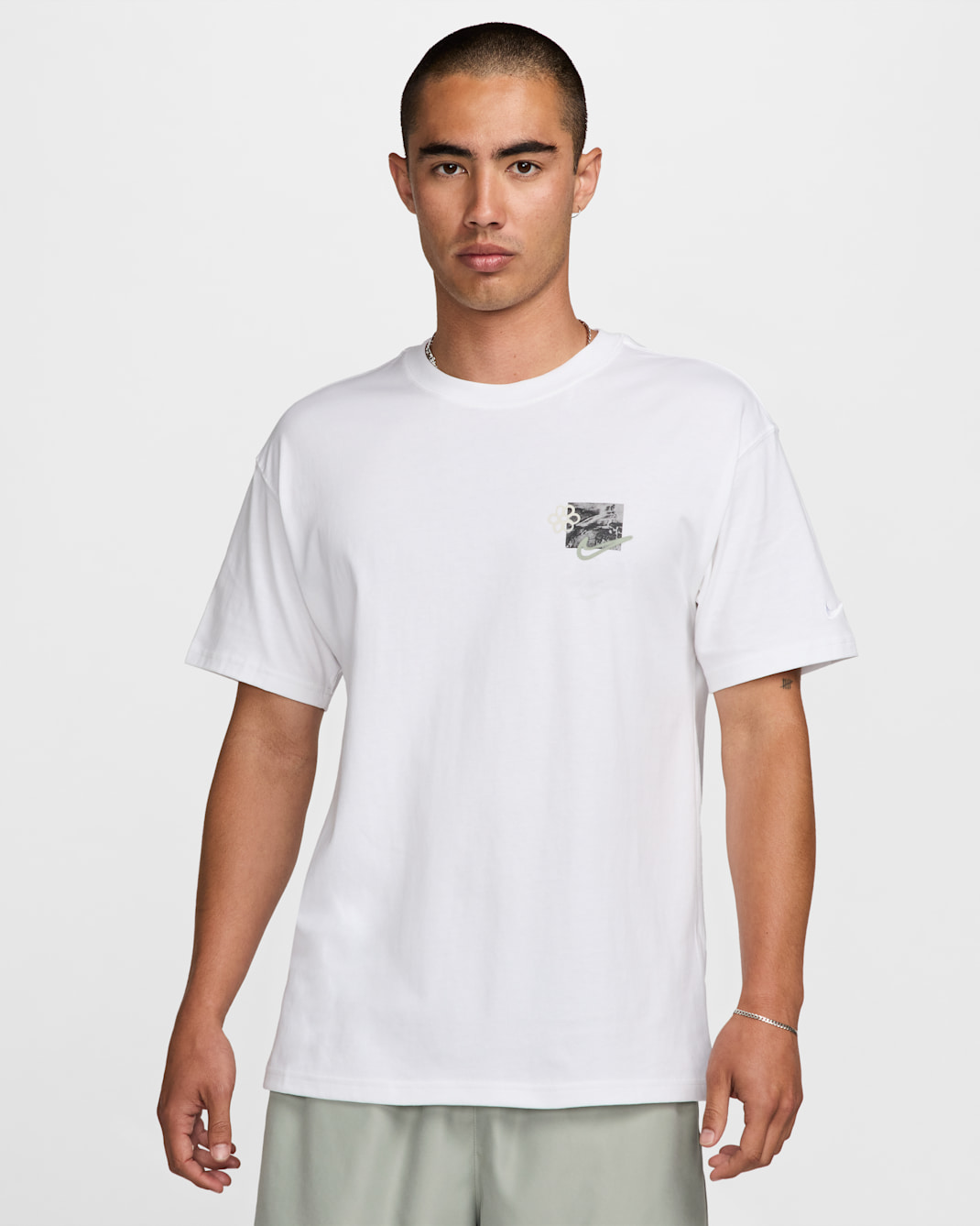 Nike Sportswear Max90 Men's T-Shirt. Nike SG