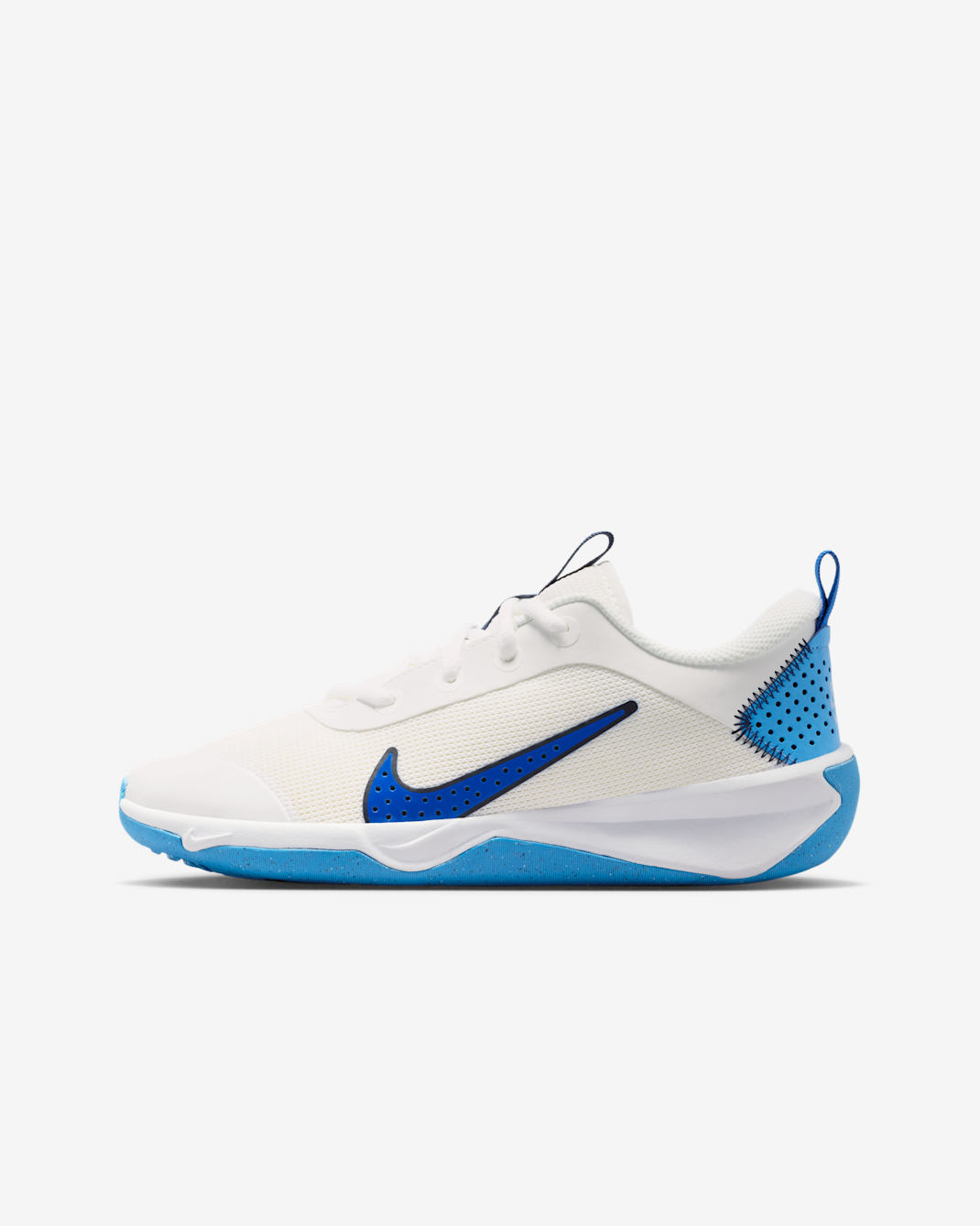 Nike Omni Multi-Court Older Kids' Indoor Court Shoes. Nike UK
