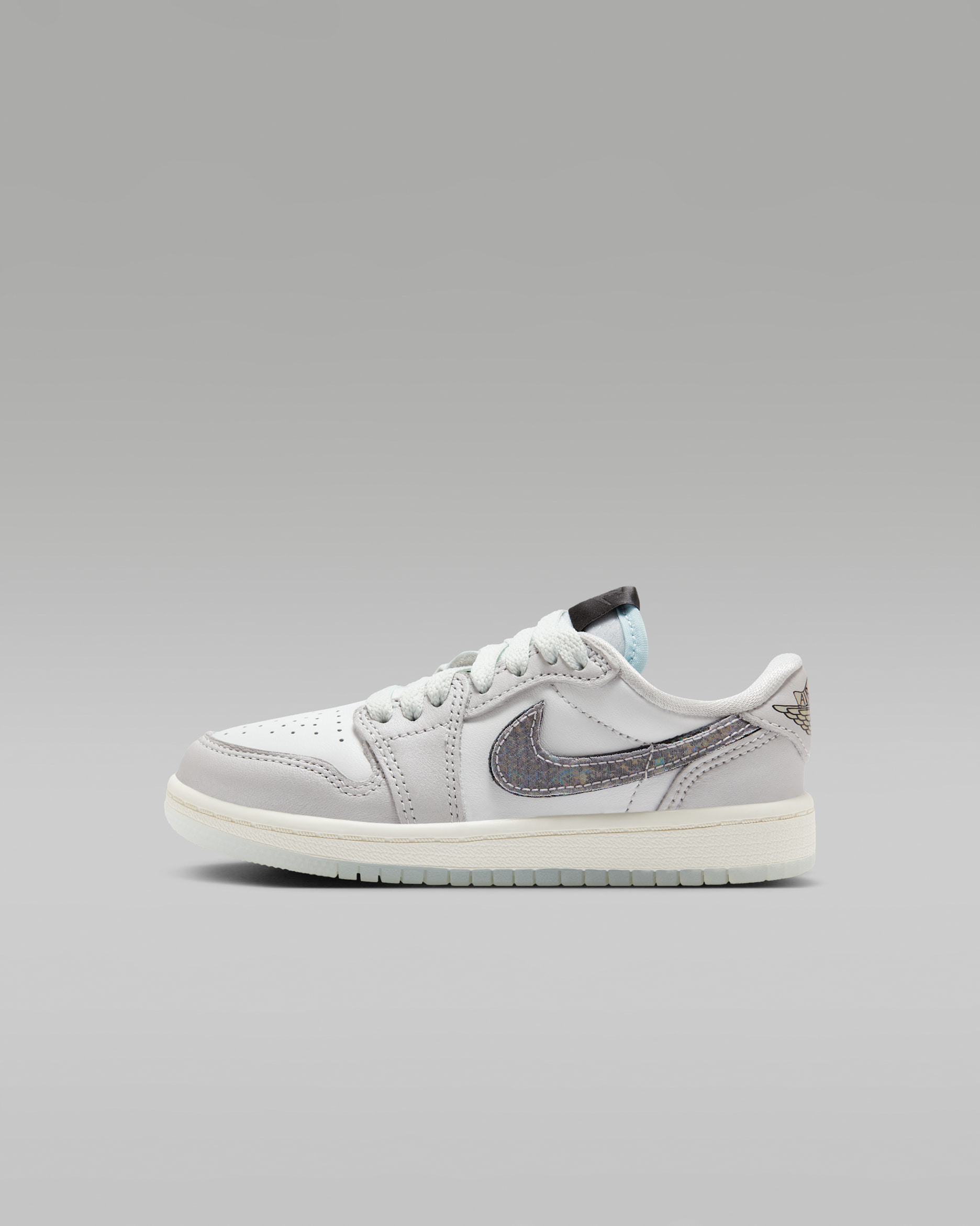 Jordan 1 Retro 低筒 "LNY" 小童鞋款。Nike TW