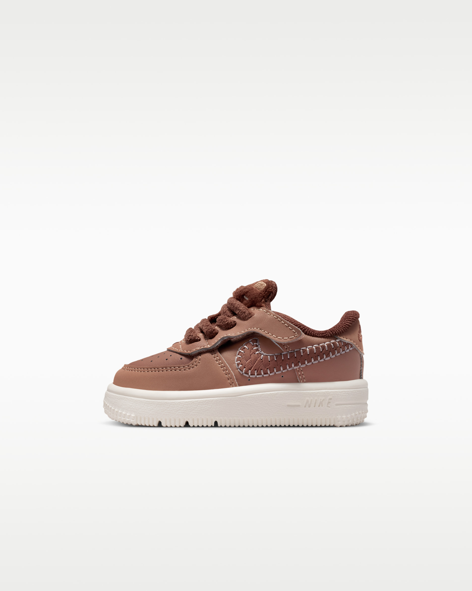 Sko Nike Force 1 Low EasyOn för baby/små barn. Nike SE