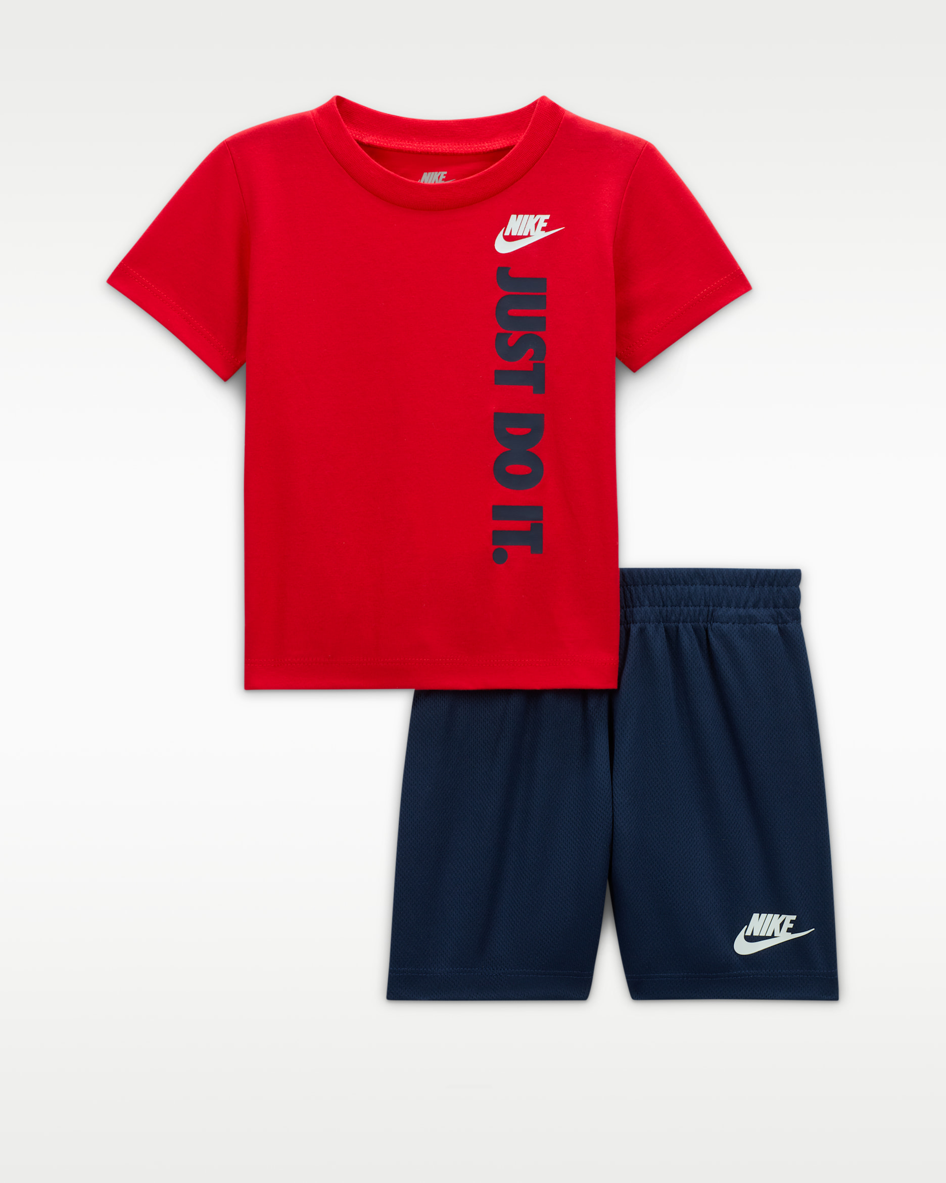 Nike Sportswear Baby (12–24M) French Terry Shorts Set. Nike UK