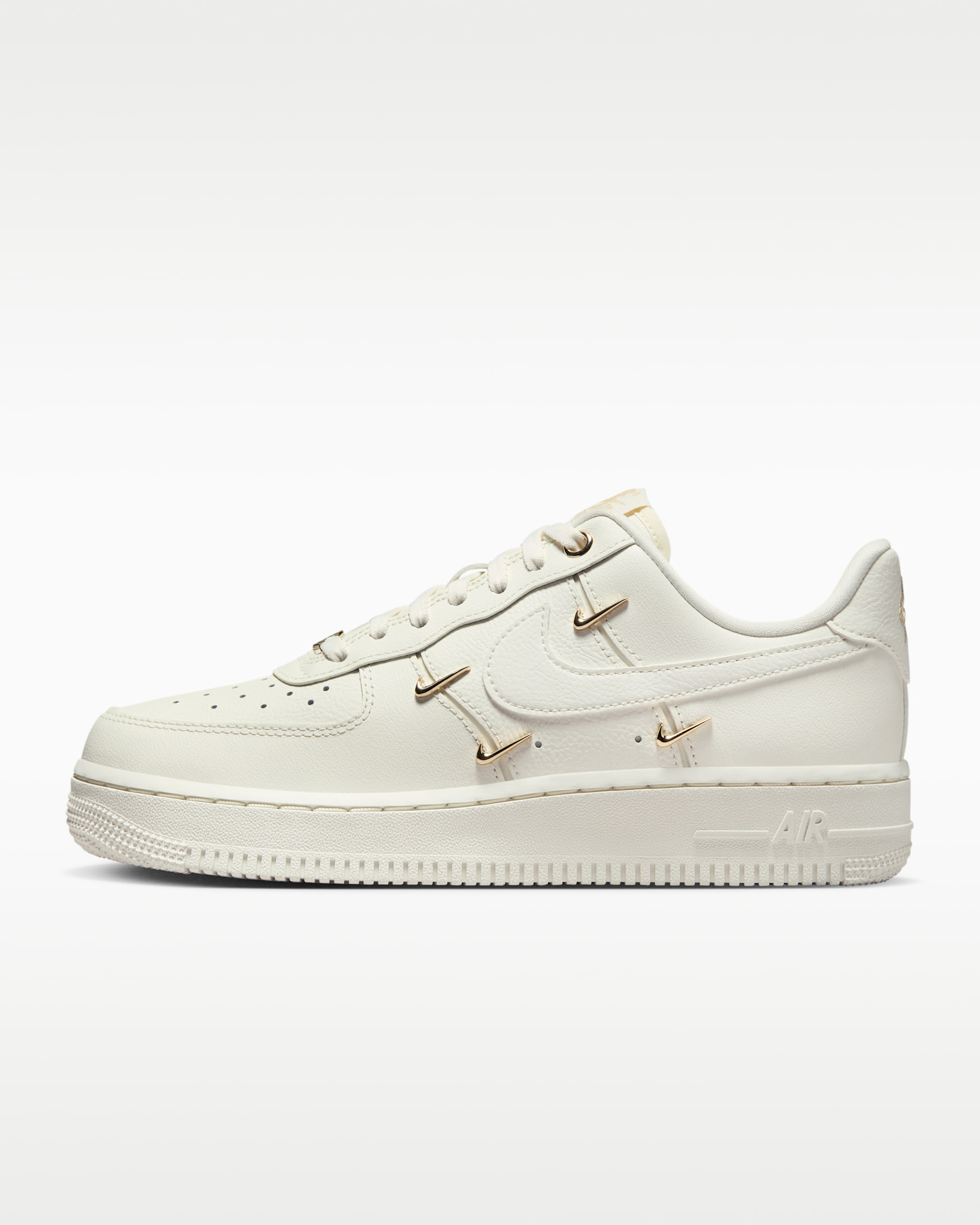 Sko Nike Air Force 1 '07 LX för kvinnor. Nike SE