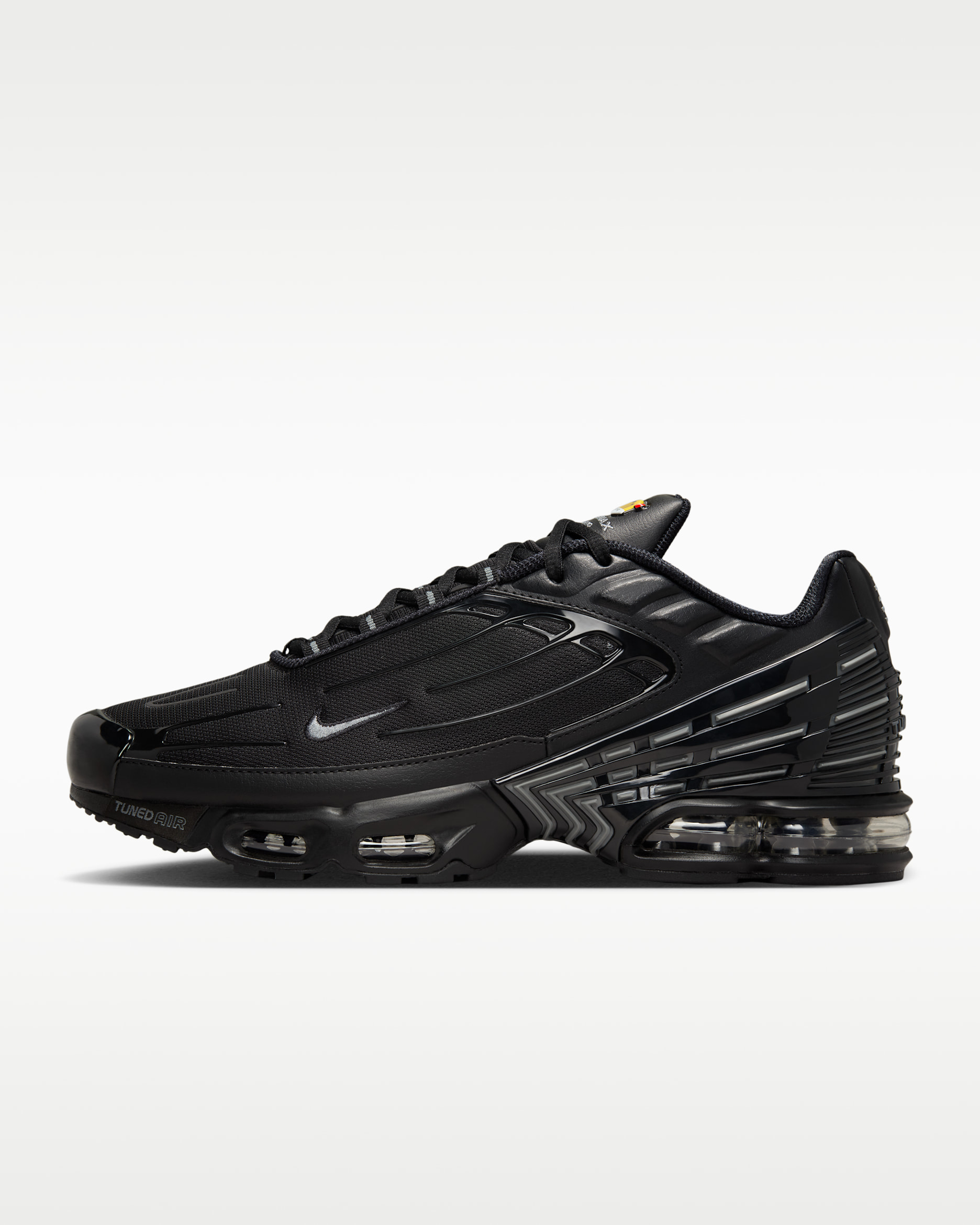 Chaussure Nike Air Max Plus 3 pour homme. Nike CH