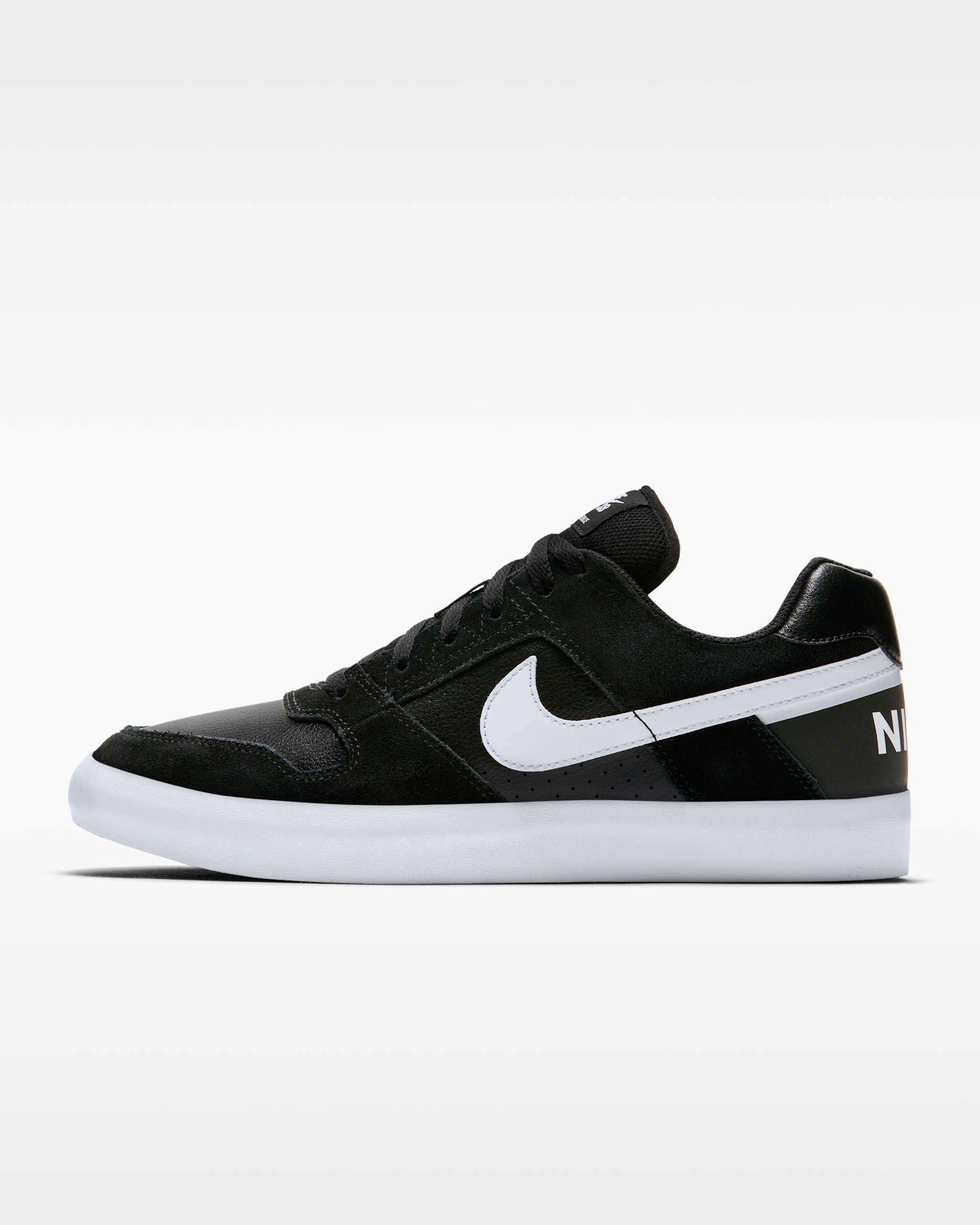 Nike SB Delta Force Vulc Men's Skate Shoes. Nike FI