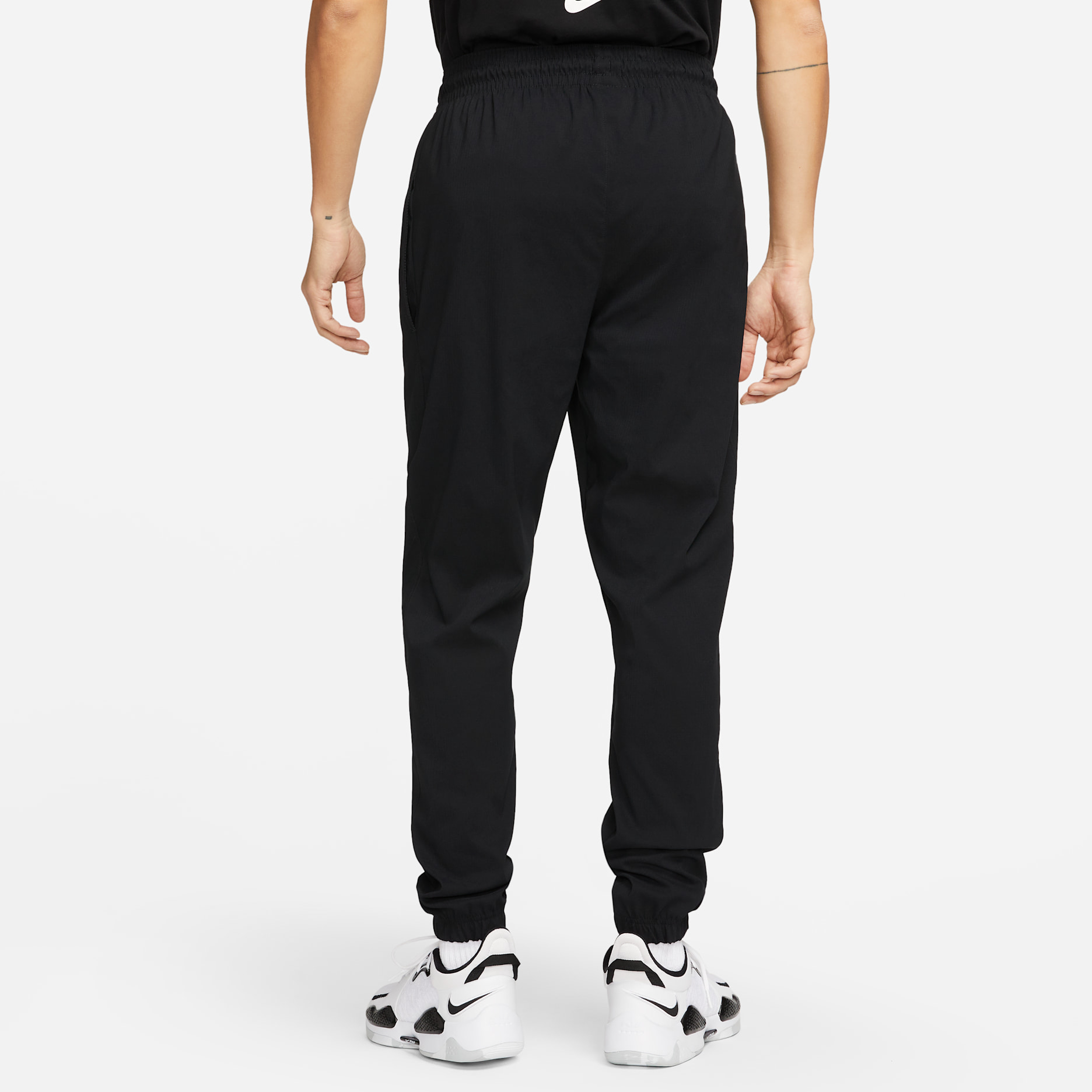 Nike DNA Men's Woven Basketball Trousers. Nike IN