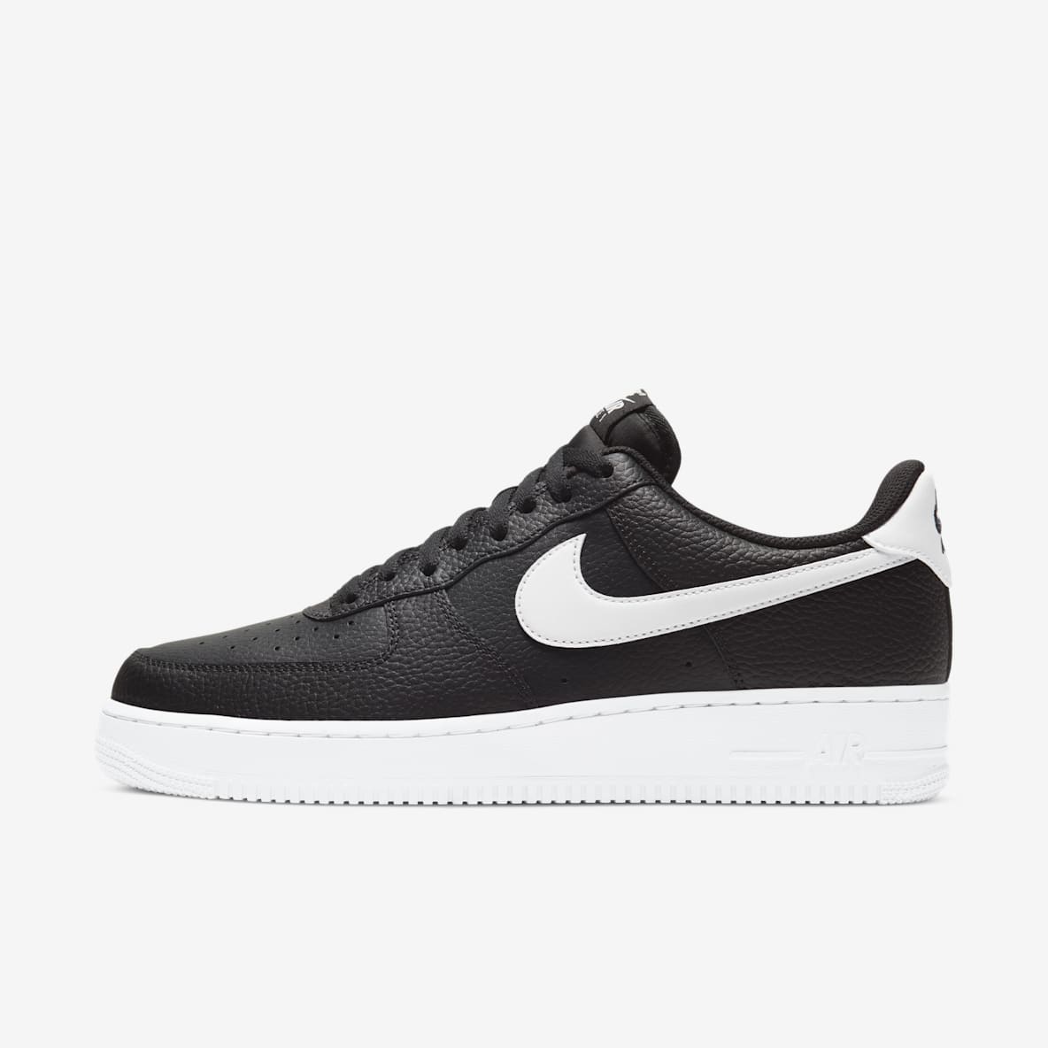 Black & White Air Force 1 Shoes. Nike.com