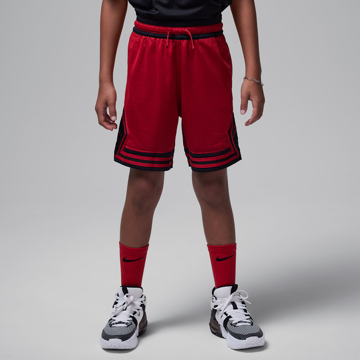 Jordan Diamond Shorts Red Shorts. Nike.com