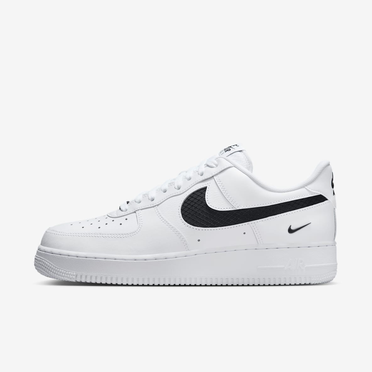 Air Force 1 Trainers. Nike HR