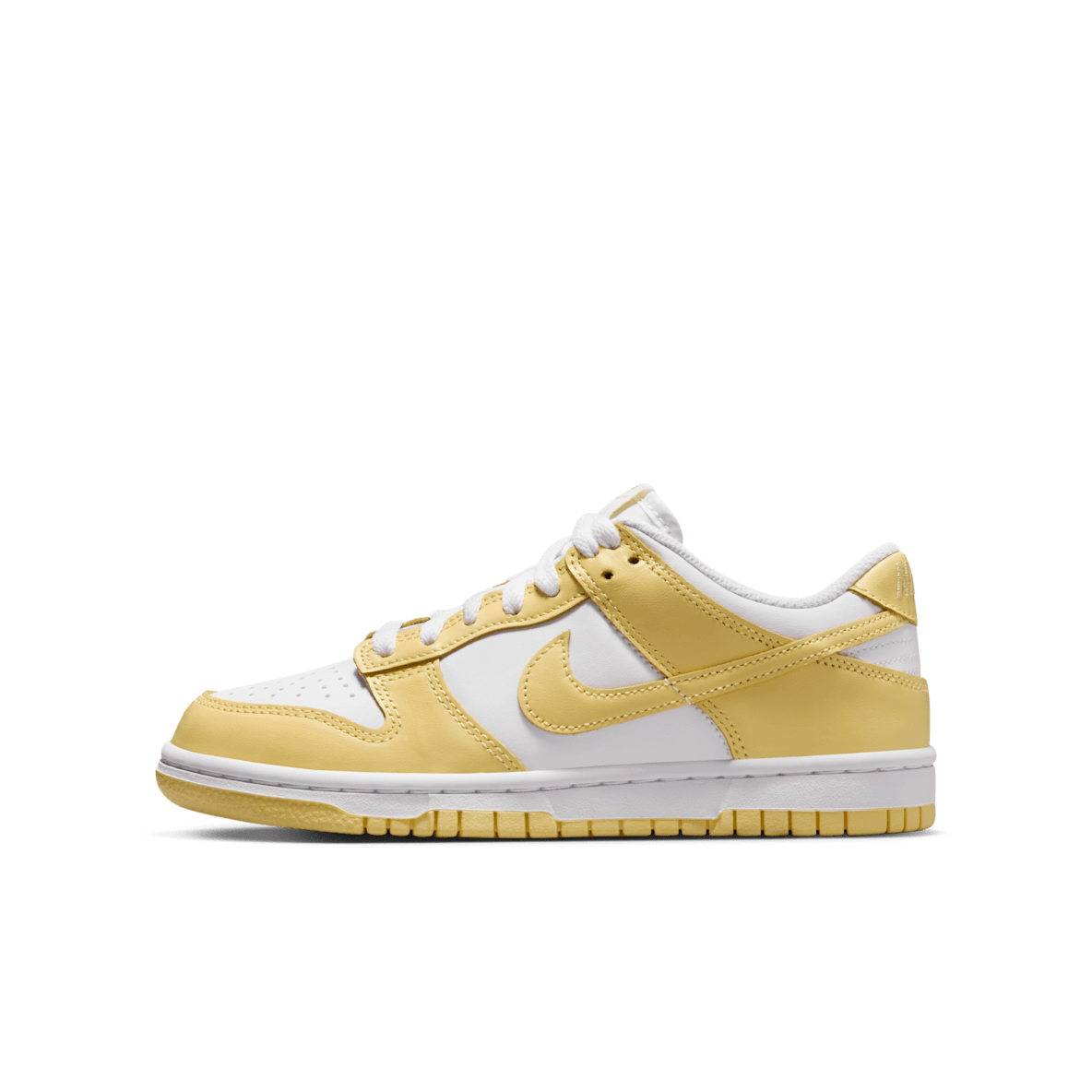 White Nike Dunk. Nike PH