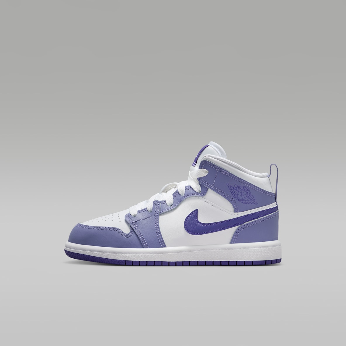 lilla Jordan 1. Nike DK