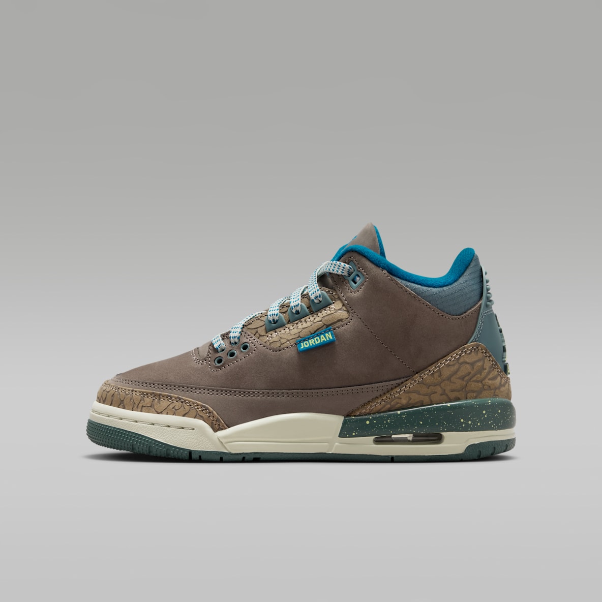 Grey Jordan Editions Nike Max Air Shoes. Nike.com