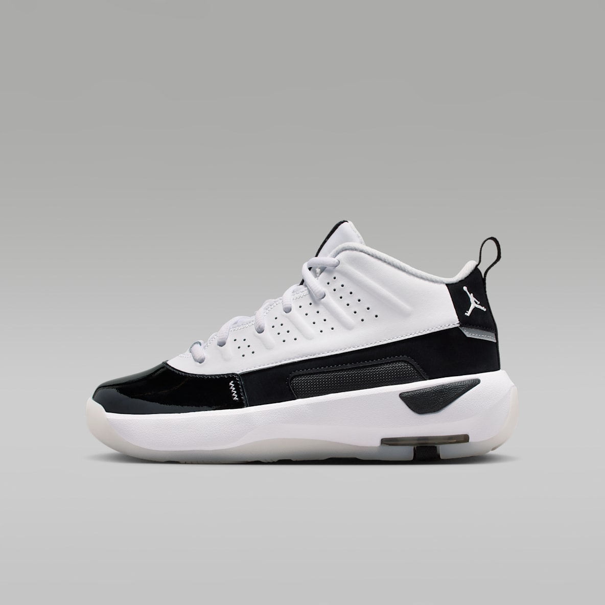 S$50 - S$100 Jordan White Nike Max Air. Nike SG