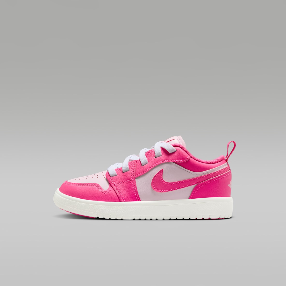 Jordan 1 Low Top. Nike DE