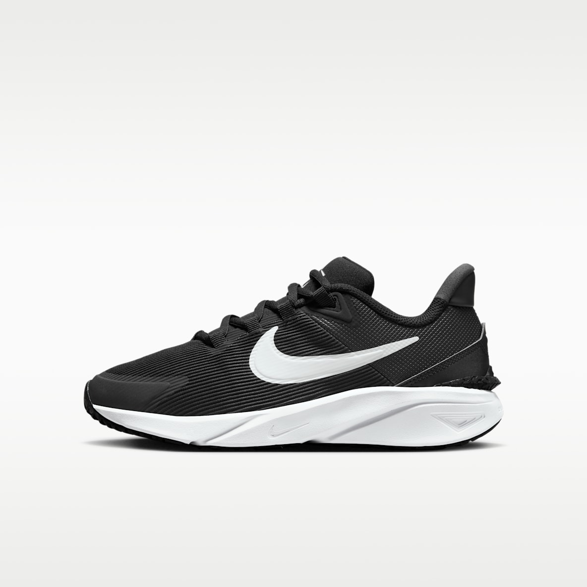 Nike Star Runner Shoes. Nike IL