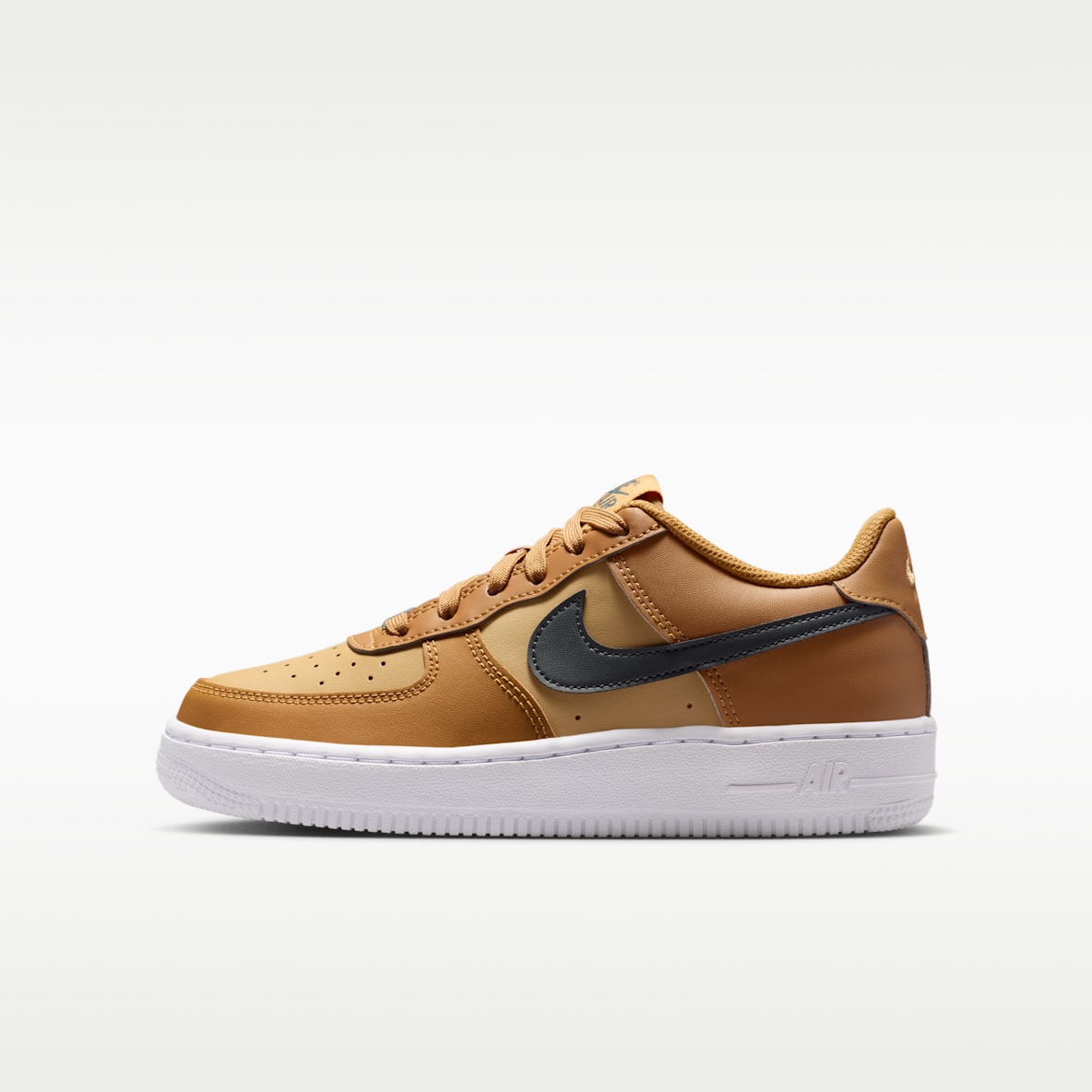 Air Force 1 Shoes. Nike BG