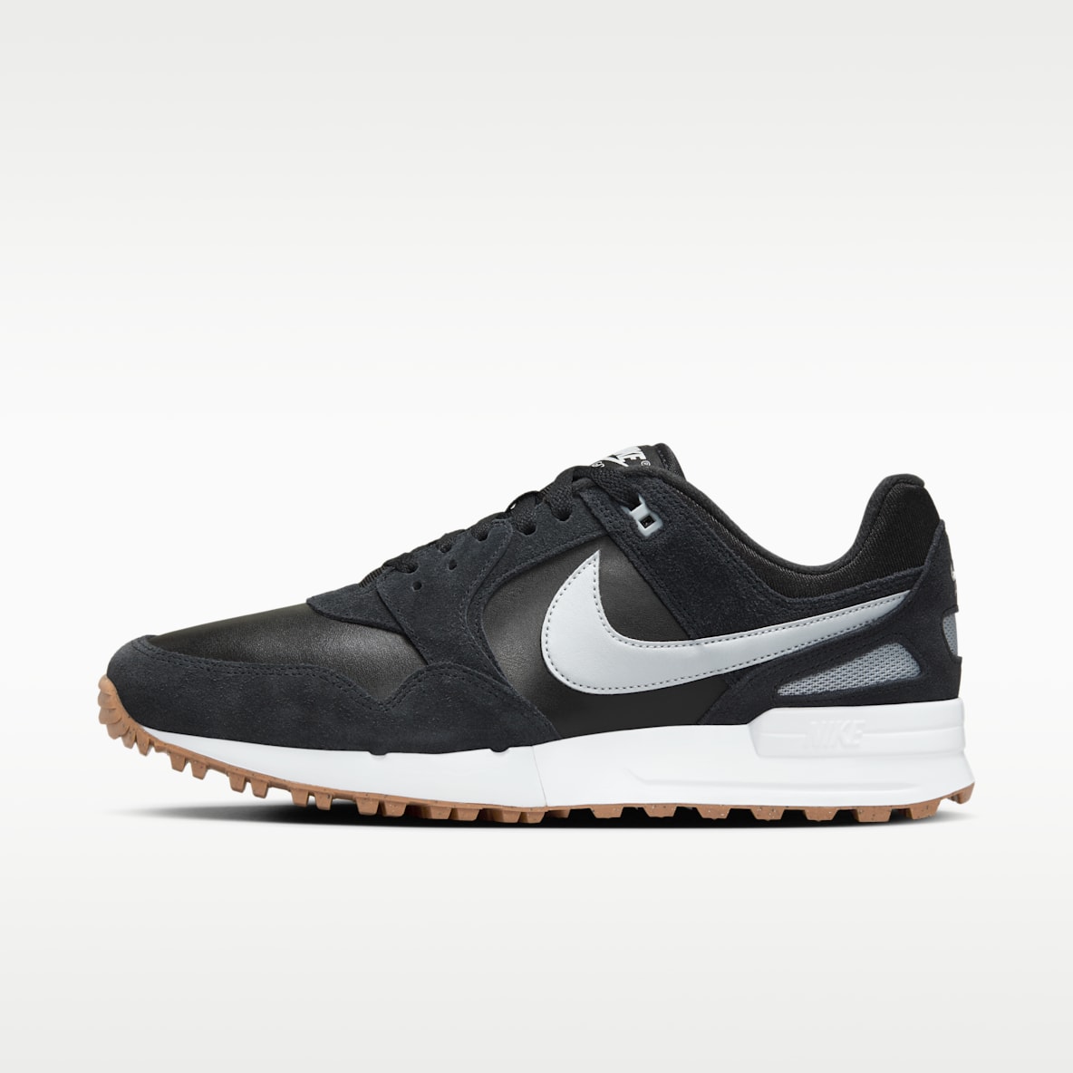 Nelly Korda. Nike.com