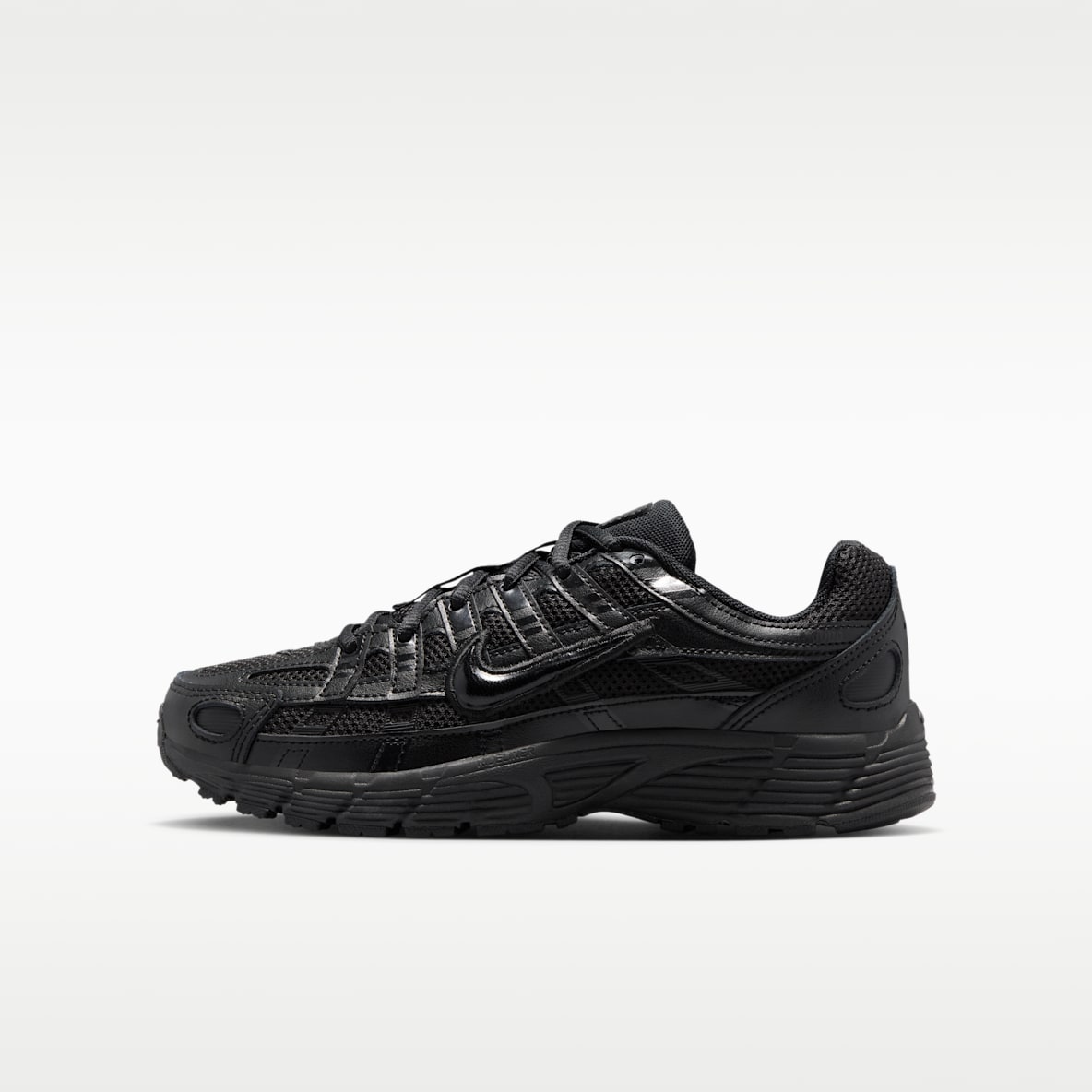 Boys Black Nike P-6000 Shoes. Nike HR