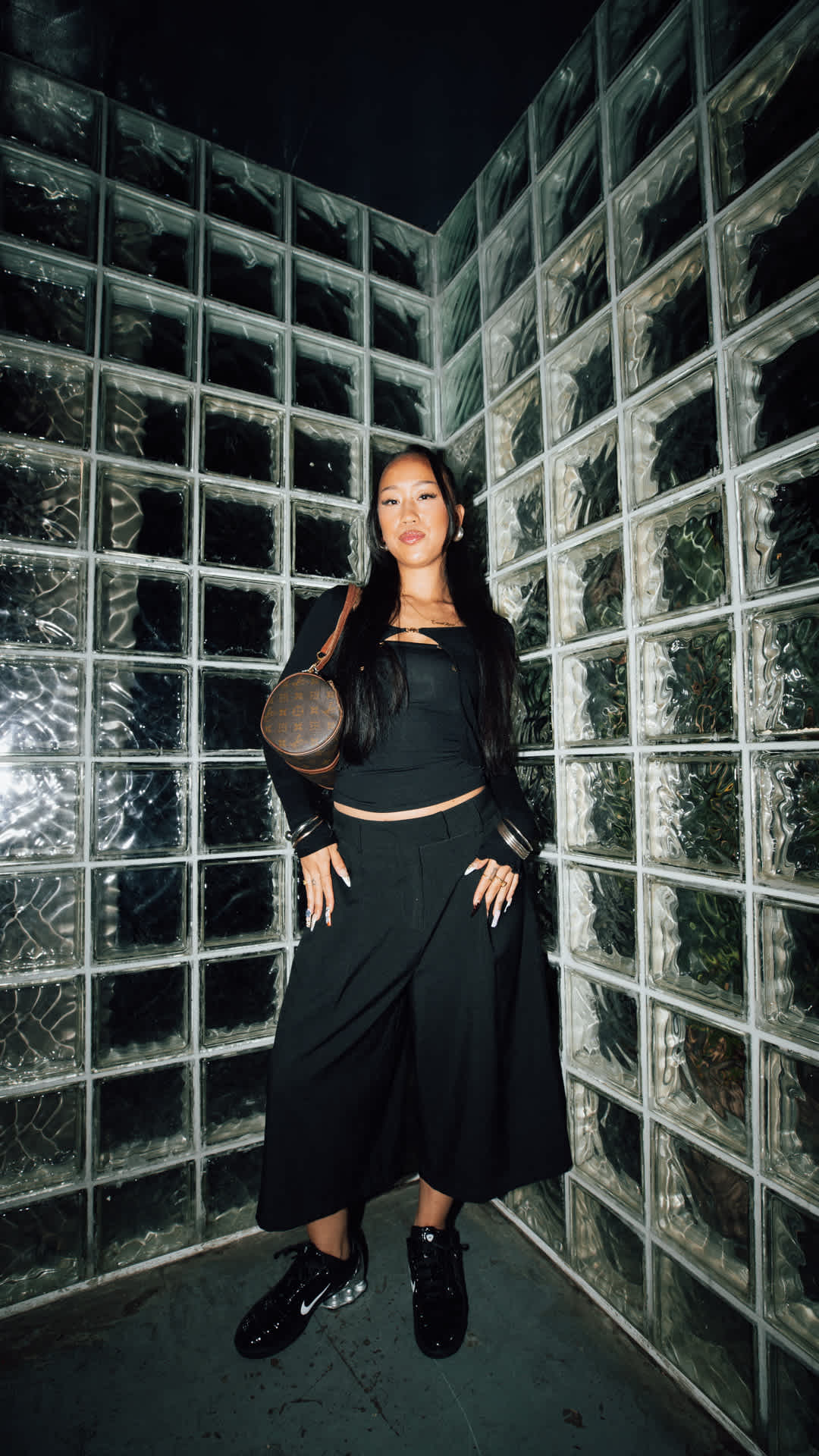 Street SNKRS: Maha Amsterdam x T90 Shox Magia Launch Event . Nike SNKRS