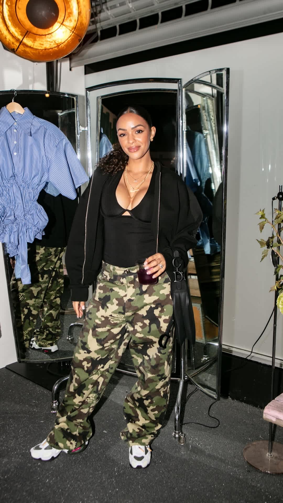 Street SNKRS: Veneda Carter Air Max Muse Launch. Nike SNKRS