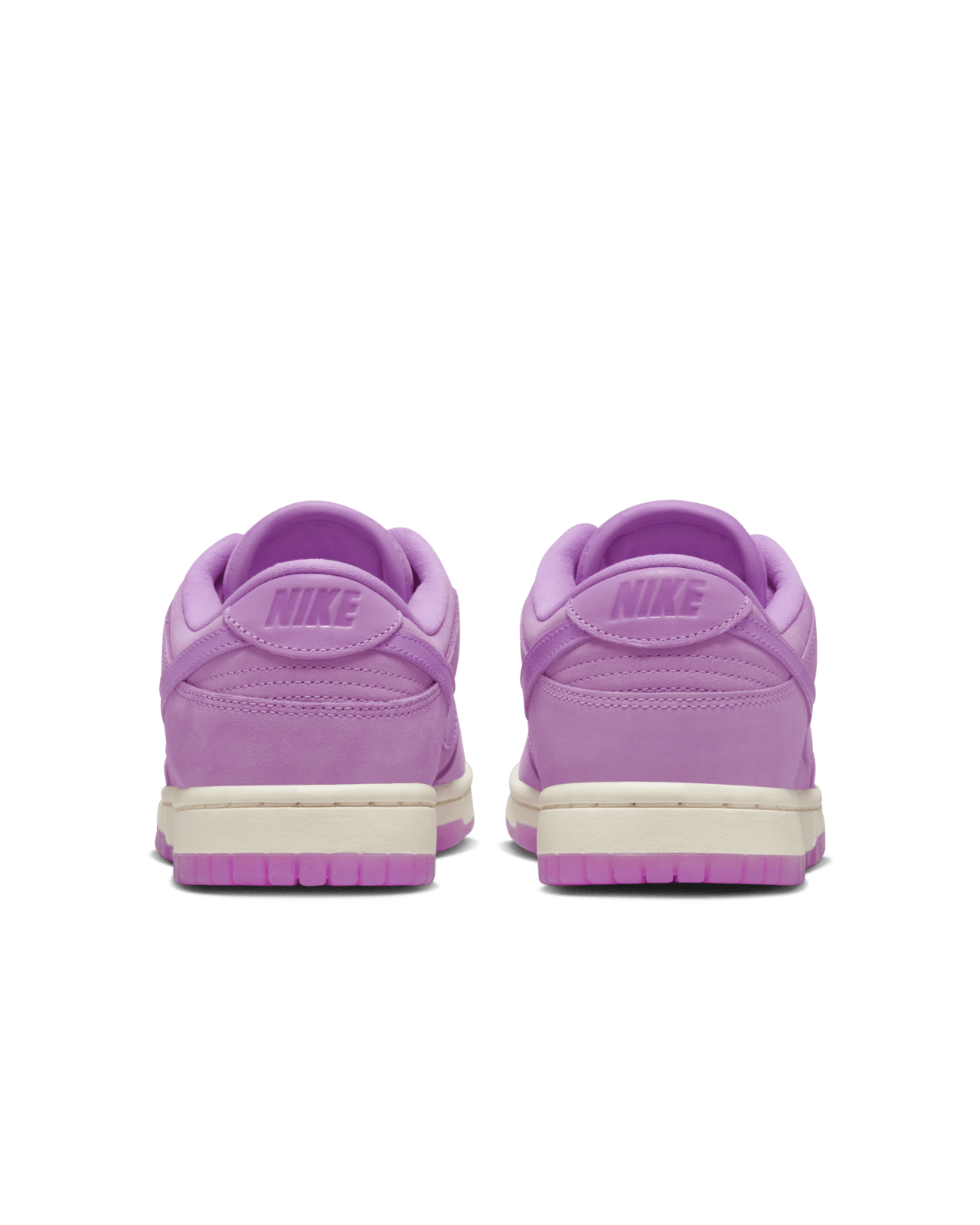 วันเปิดตัว Dunk Low "Rush Fuchsia" ผู้หญิง (DV7415-500) . Nike SNKRS