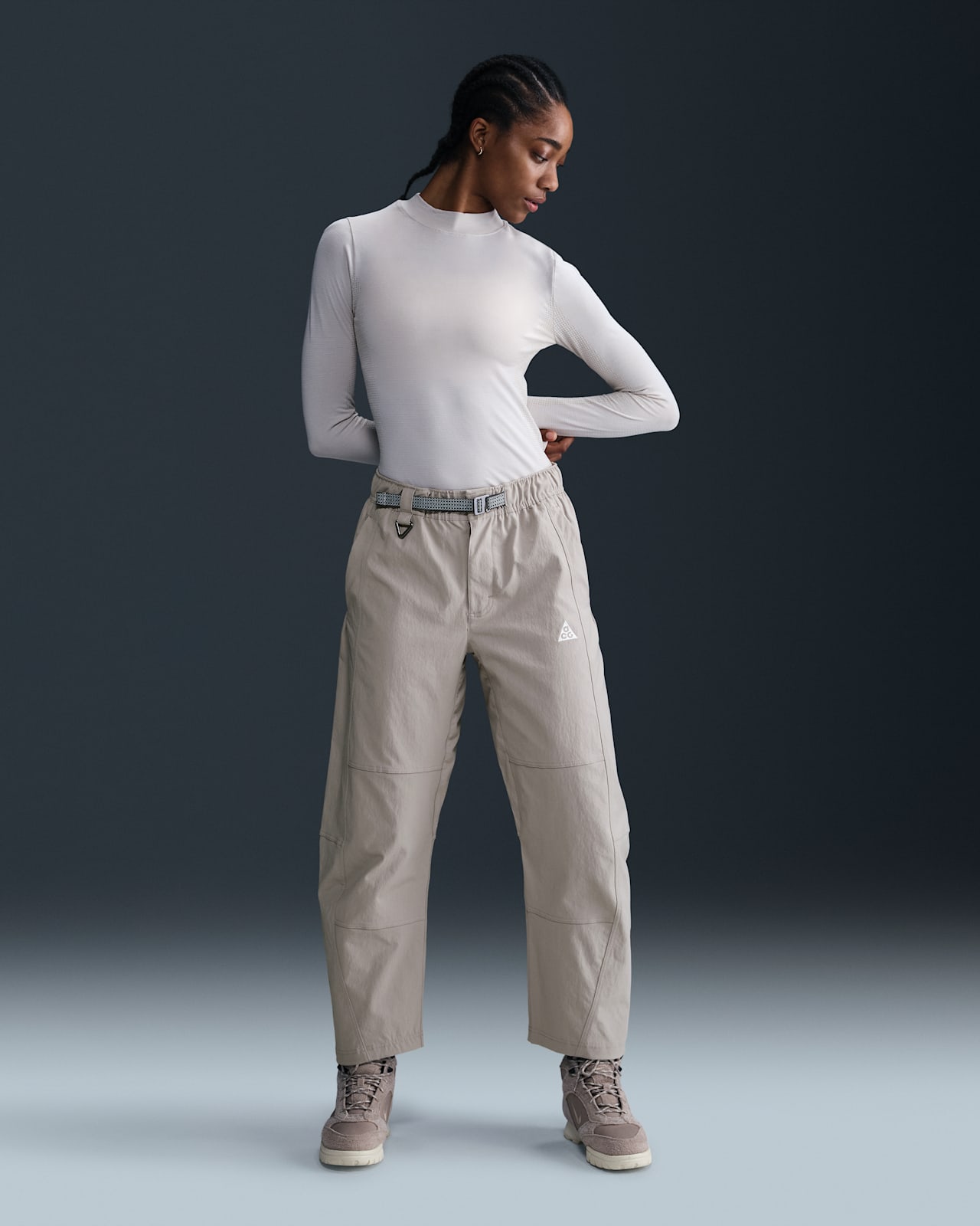 Women's UV Repel Hiking Pants. Nike SNKRS