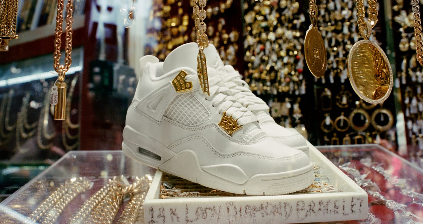 Women's Air Jordan 4 'White & Gold' (AQ9129-170) release date. Nike SNKRS