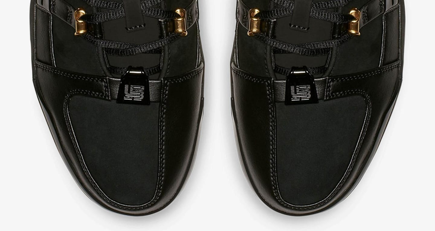 Zoom Lebron III 'Metallic Gold' Release Date. Nike SNKRS