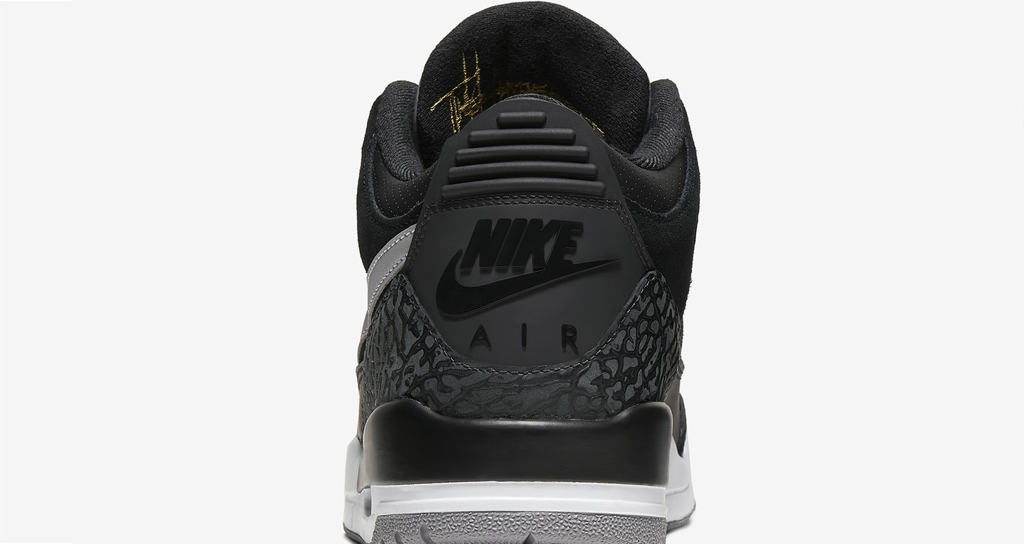 วันเปิดตัว Air Jordan III Retro TH. Nike SNKRS