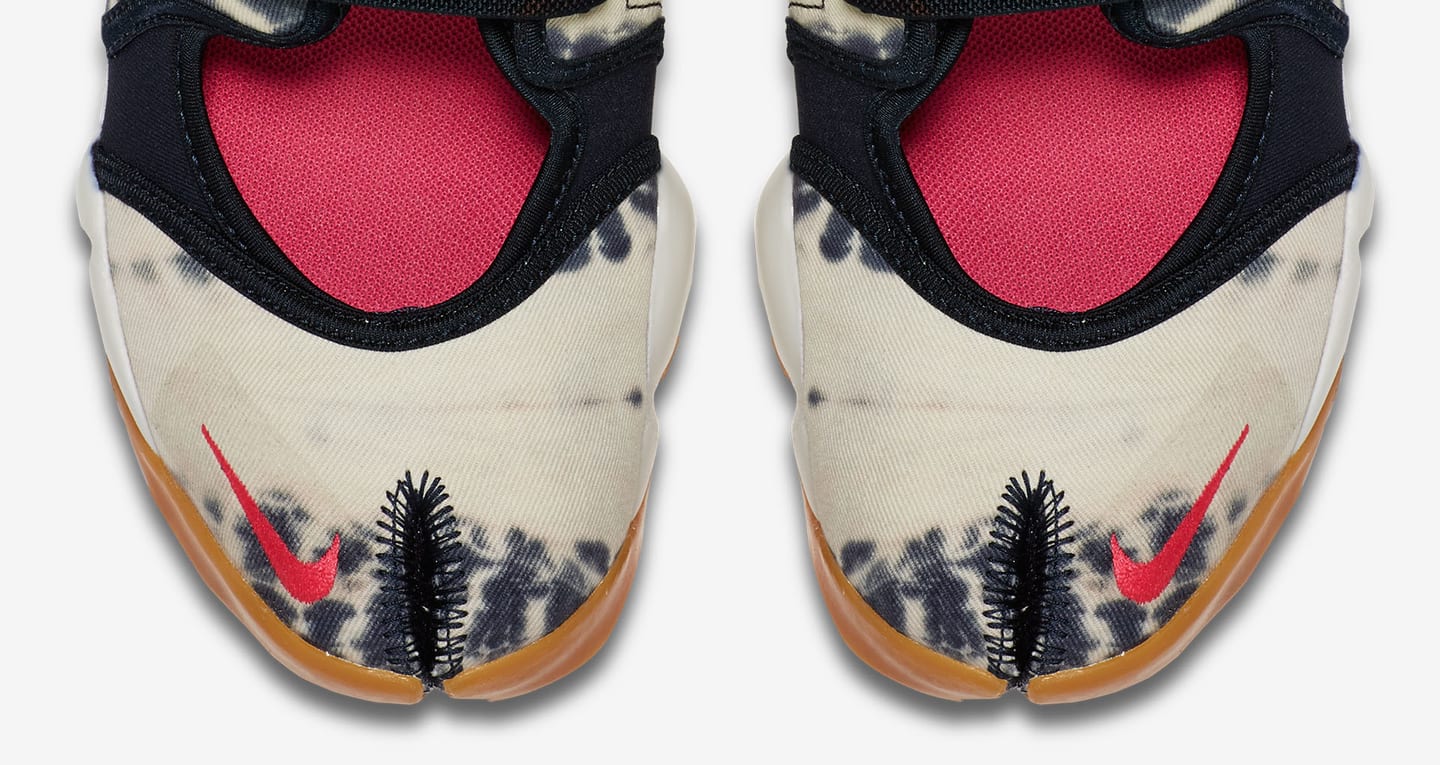 Women's Nike Air Rift 'From The Valley' Navy Cream. Nike SNKRS