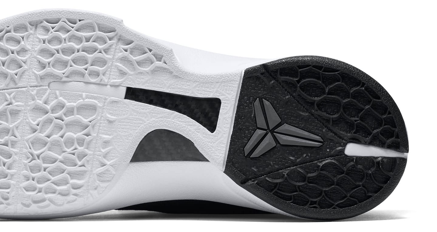 Nike Zoom Kobe Icon 'Black & White'. Nike SNKRS