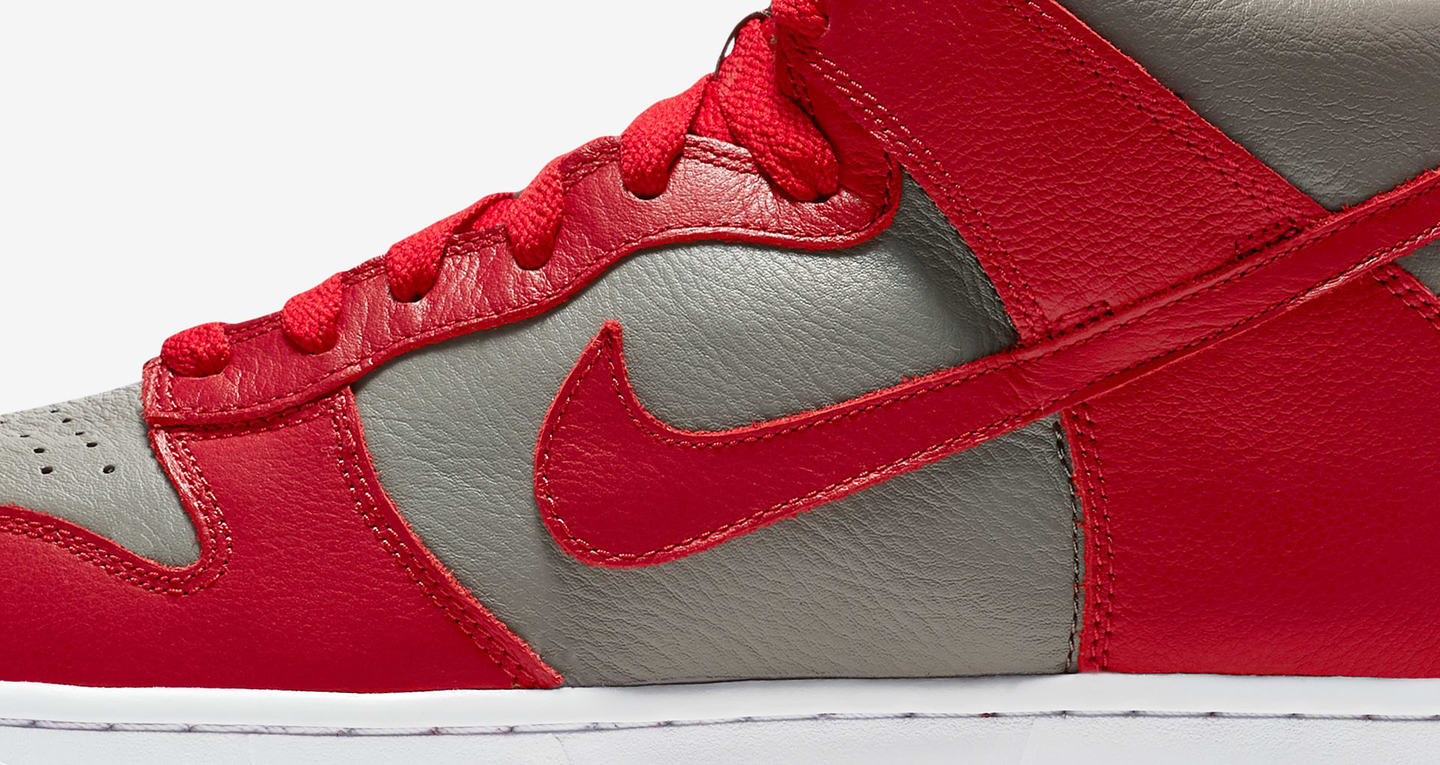 Nike College Colors Program: Nike Dunk 'UNLV'. Nike SNKRS